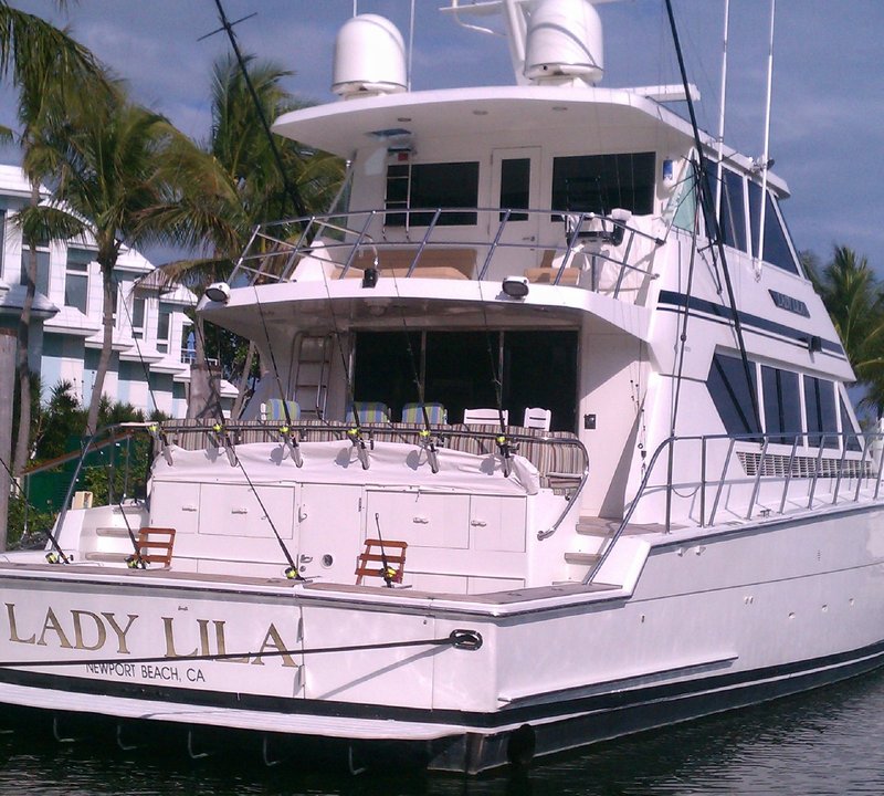LADY LILA Yacht Charter Details, Hatteras | CHARTERWORLD Luxury Superyachts